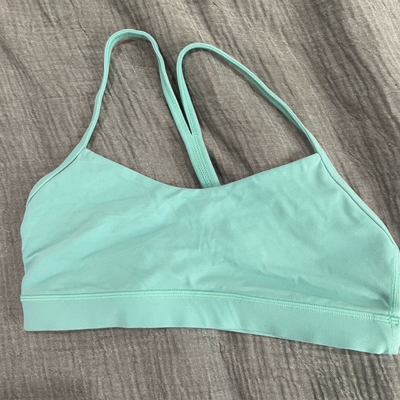 lululemon athletica | Intimates & Sleepwear | Lulu Flow Y Bra | Poshmark